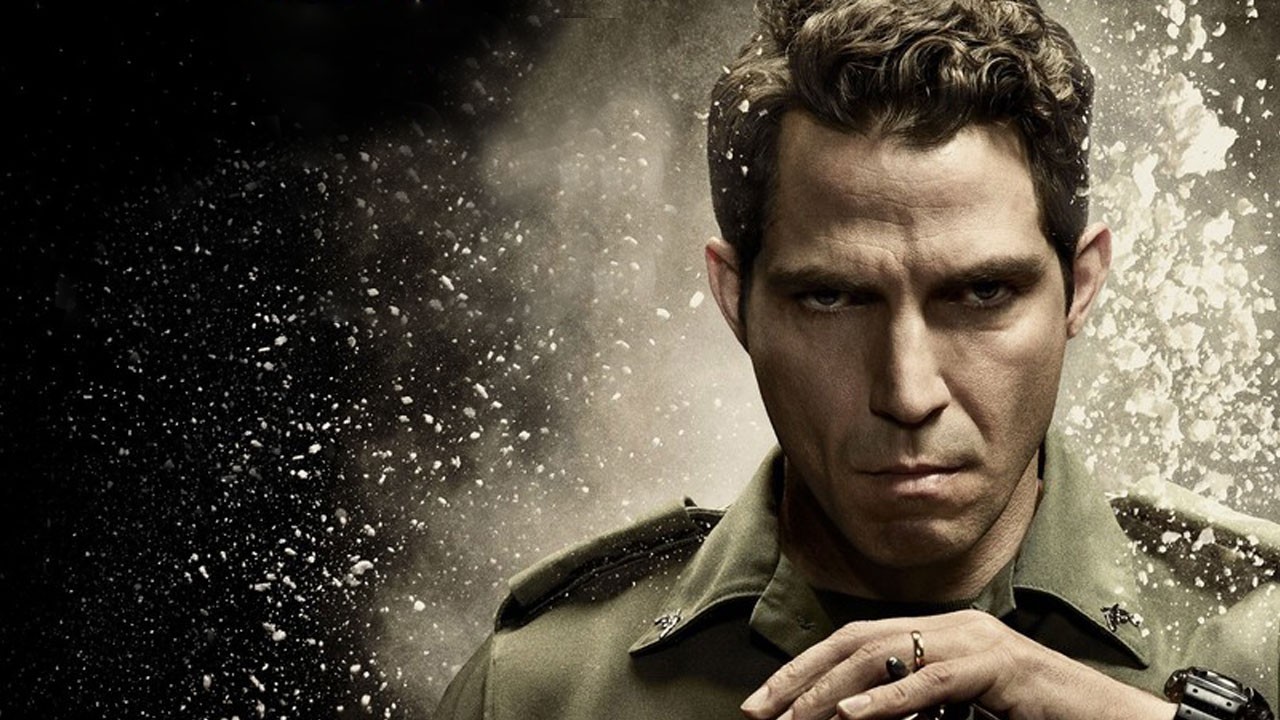 Maurice Compte es el General Carrillo - Univision