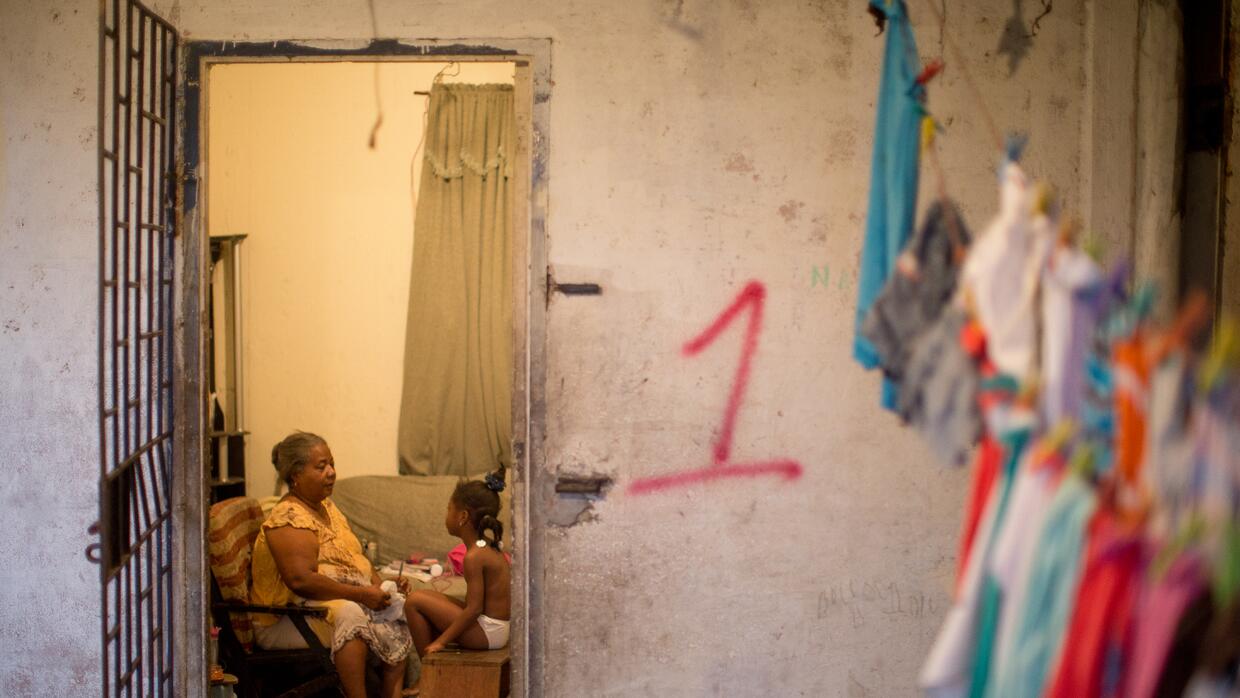 Coco Solo: the paradox of living in poverty on the banks of the Panama ...