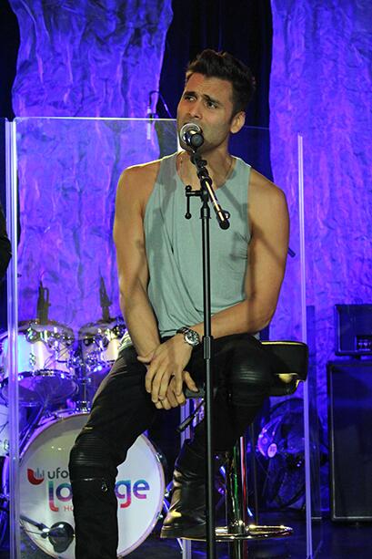 Christian Daniel devela su historia personal con 'Renacer' - Univision