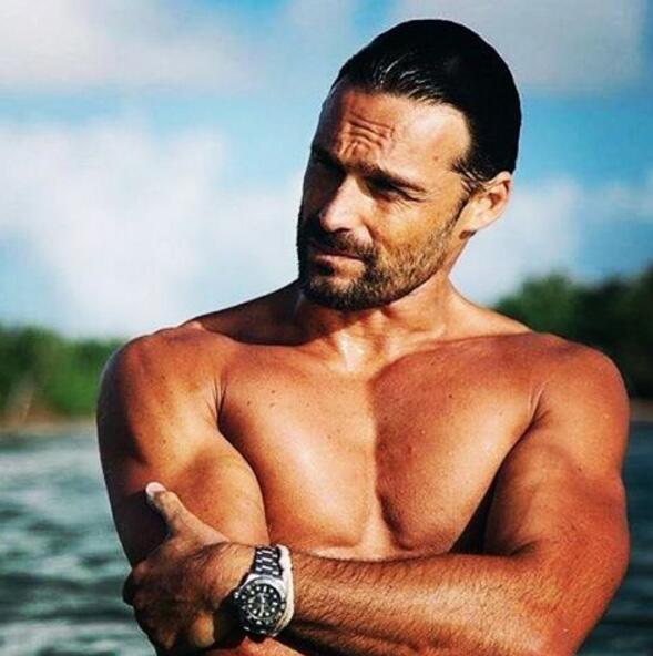 Iván Sánchez conquistó a sus fans con una atrevida foto - Univision