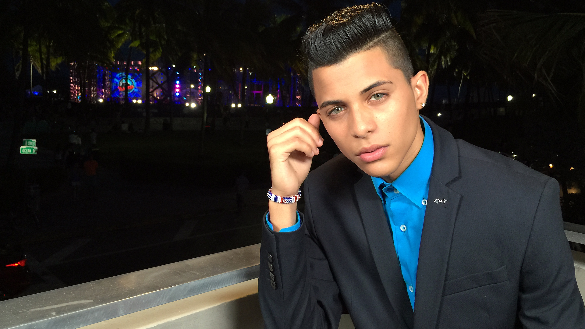 'Yo soy Erick y quiero hacer música' - Univision